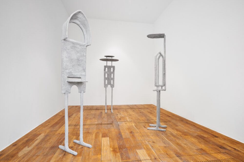 Oren Pinhassi: False Alarm - Mostyn